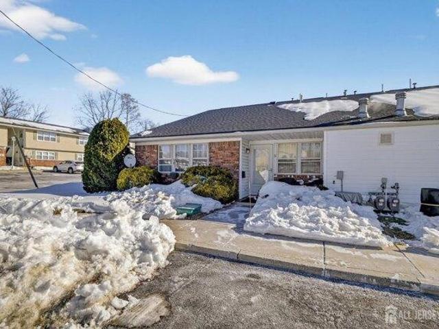 house with 1 bedroom, Old Bridge NJ DLS101629493