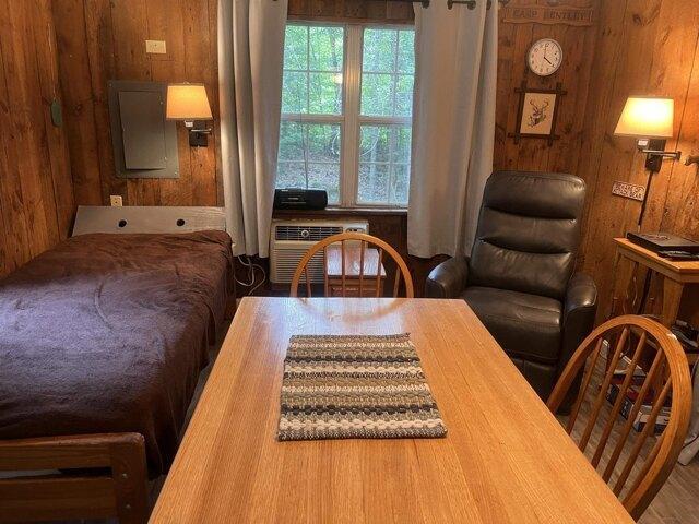 house with 1 bedroom, Orford NH DS102060790