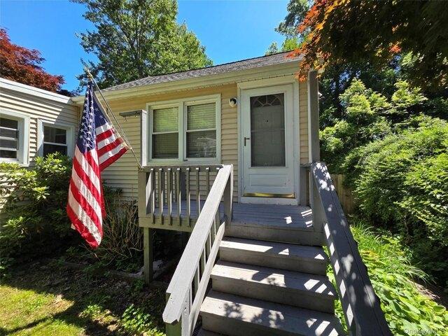 house with 1 bedroom, Patterson NY ES103605730
