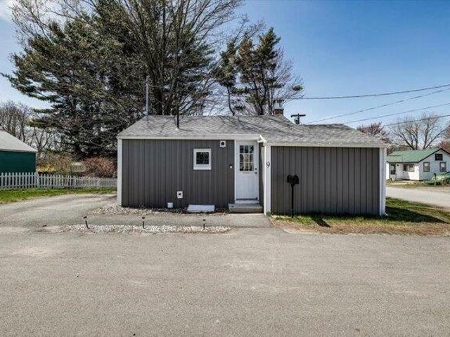 house with 1 bedroom, Pembroke NH ES103019405