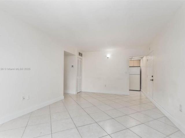 house with 1 bedroom, Pinecrest FL FL DS101911769
