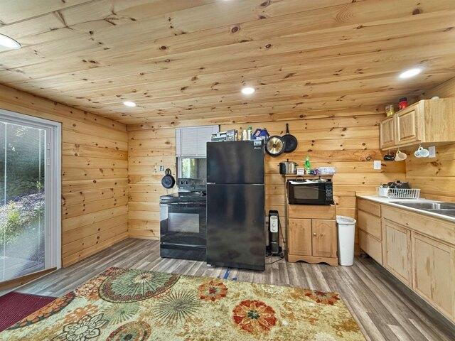 house with 1 bedroom, Pittsburg NH ES105104700