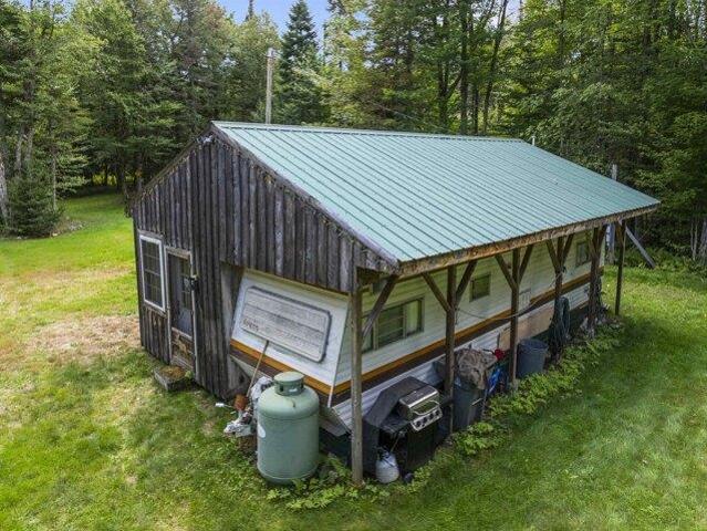 house with 1 bedroom, Pittsburg NH ES105230017