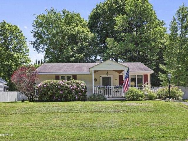 house with 1 bedroom, Pittsfield MA DS104191893