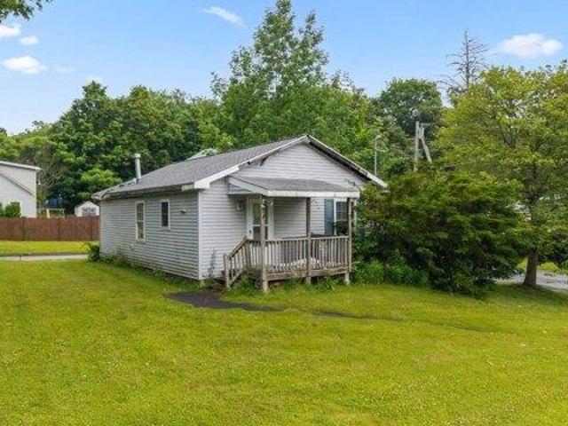 house with 1 bedroom, Pittsfield MA DS104329442