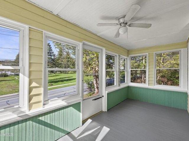 house with 1 bedroom, Pittsfield MA ES103439310