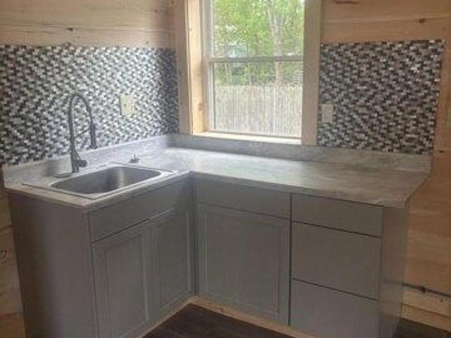 house with 1 bedroom, Pittsfield ME ES103499819