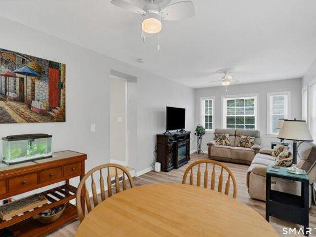 house with 1 bedroom, Portland CT ES104478530