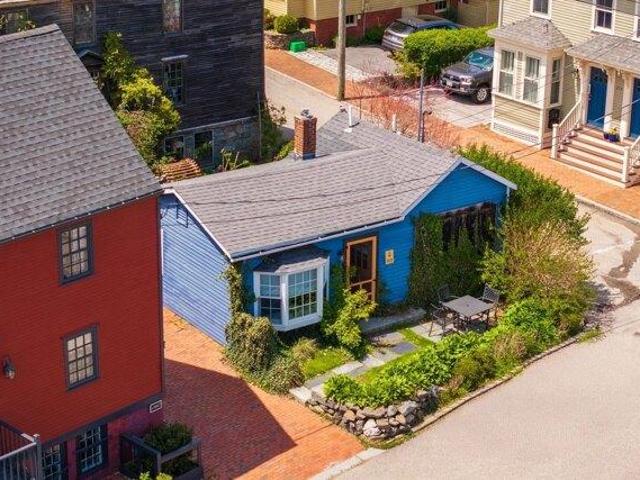 house with 1 bedroom, Portsmouth NH DS90902738