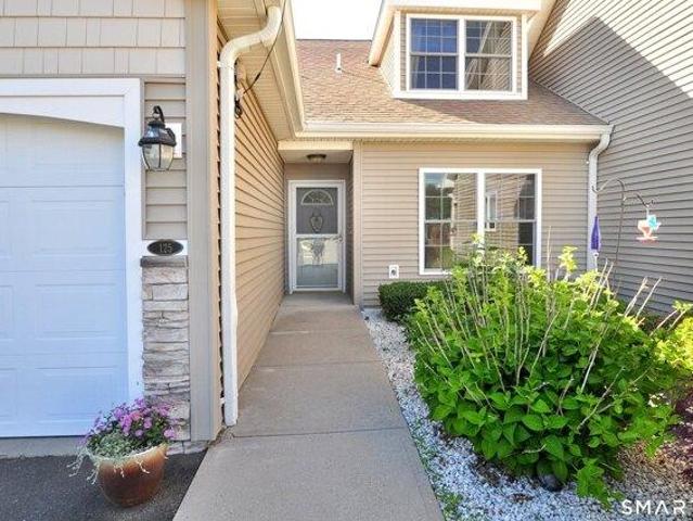 house with 1 bedroom, Plymouth CT DS104075878