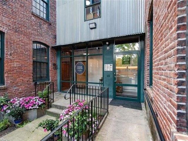 house with 1 bedroom, Providence RI ES103073274