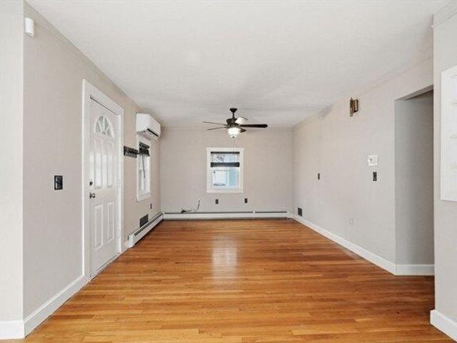 house with 1 bedroom, Revere MA ES103808485