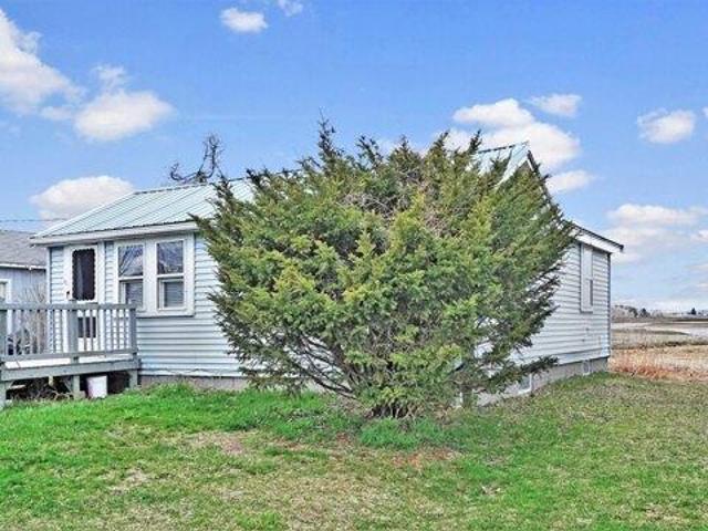 house with 1 bedroom, Scarborough ME DS102258302