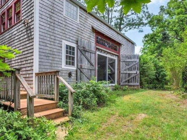 house with 1 bedroom, Sandwich MA ES103494867