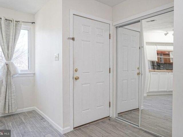house with 1 bedroom, Sicklerville NJ DLS101857062