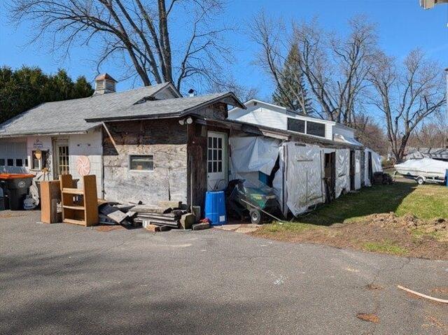 house with 1 bedroom, South Hadley MA ES103220985