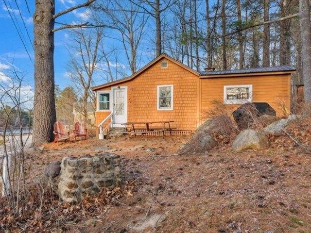 house with 1 bedroom, Stoddard NH ES105140831