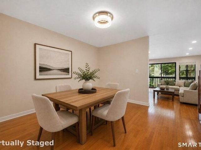 house with 1 bedroom, Stamford CT ES105208213