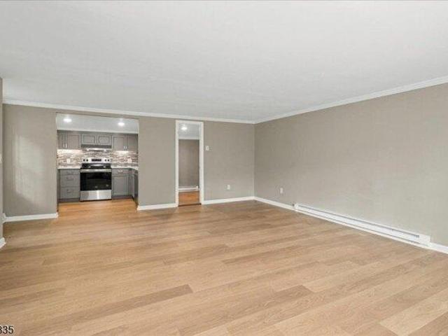 house with 1 bedroom, Stanhope NJ DS103623297