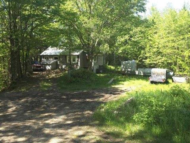 house with 1 bedroom, Stark NH DLS103017322