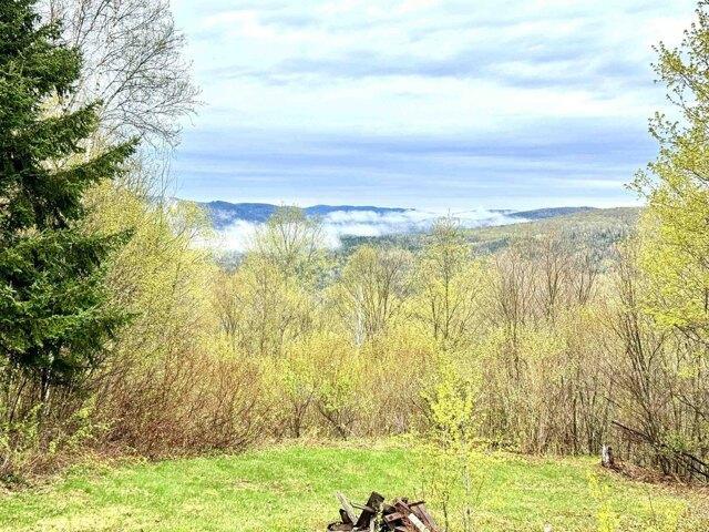 house with 1 bedroom, Stewartstown NH ES104904563
