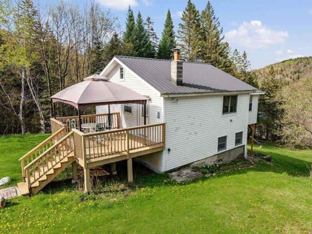 house with 1 bedroom, Stewartstown NH ES104264999