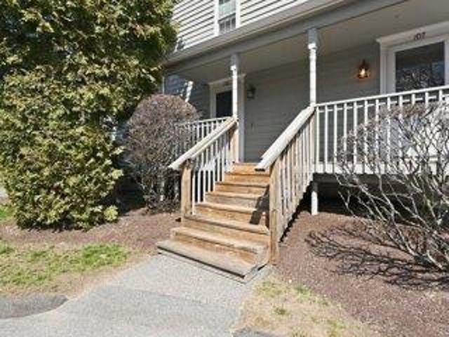 house with 1 bedroom, Stratford CT DS102561857