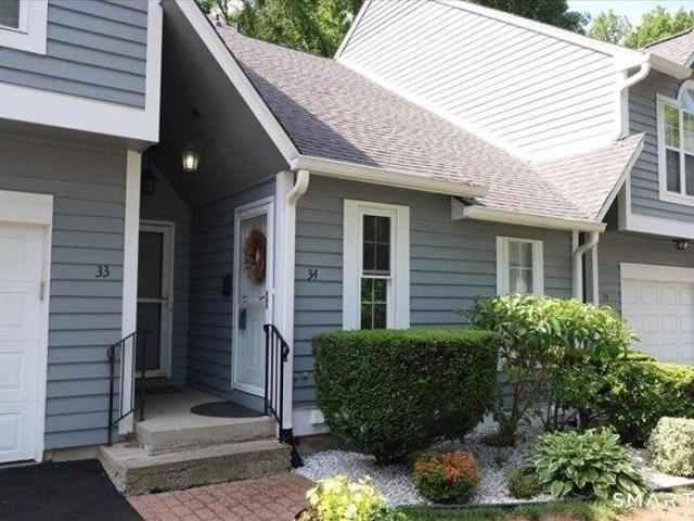 house with 1 bedroom, Stratford CT ES103928805