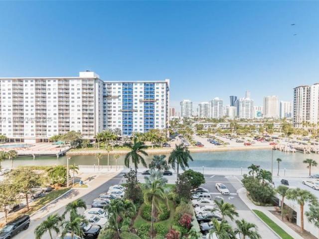 house with 1 bedroom, Sunny Isles Beach Fl FL DS102661833