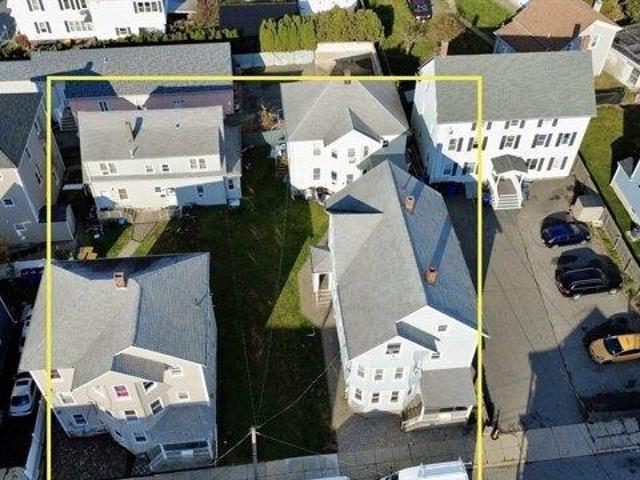house with 26 bedroom, Fall River MA ES104850716