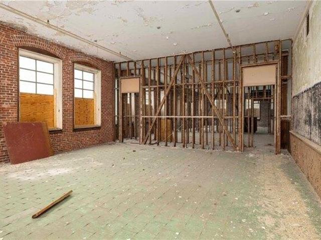 house with 28 bedroom, Pawtucket RI DS102528325