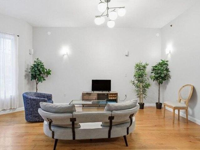 house with 21 bedroom, Boston MA DLS102961479