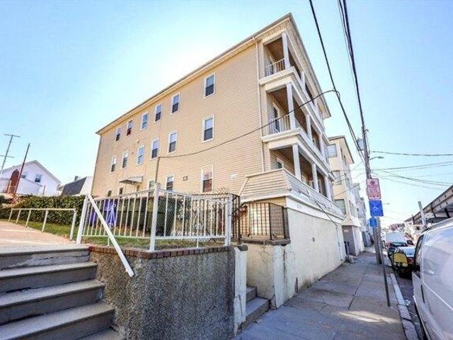house with 21 bedroom, Fall River MA DS102634294