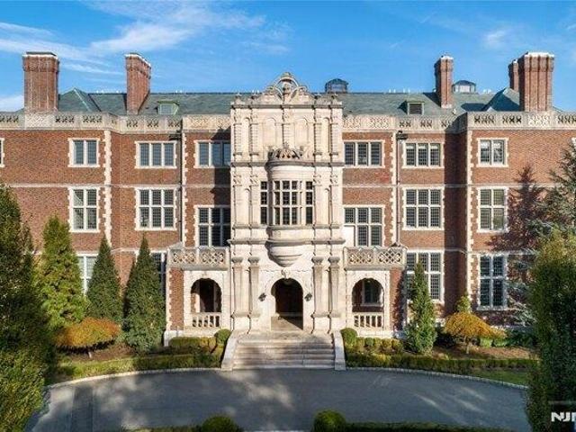 house with 21 bedroom, Mahwah NJ DLS102779549