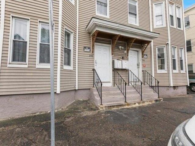 house with 22 bedroom, Lawrence MA ES104540251