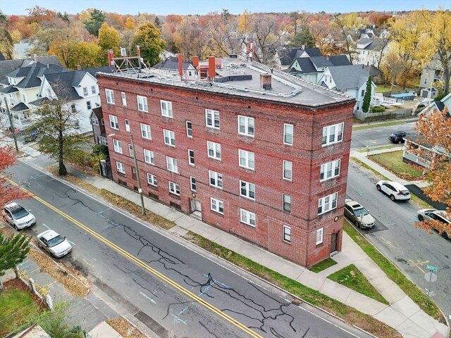 house with 23 bedroom, Springfield MA DLS102447629