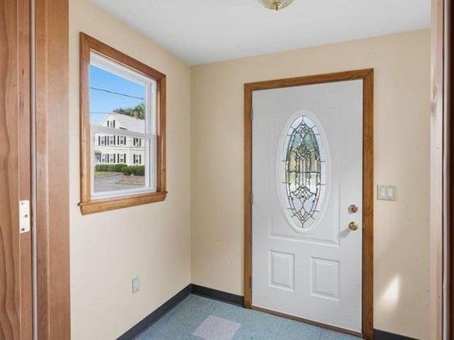 house with 2 bedroom, Taunton MA DS104045454