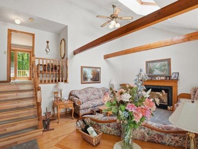 house with 2 bedroom, Taunton MA DS103189130