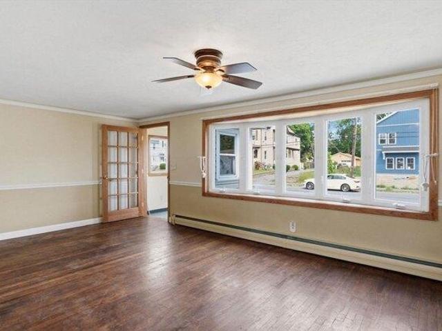house with 2 bedroom, Taunton MA ES104045454
