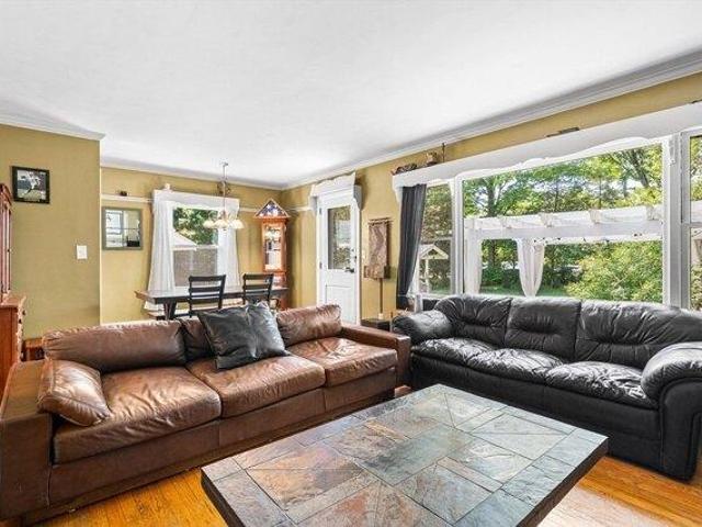 house with 2 bedroom, Taunton MA ES105081250