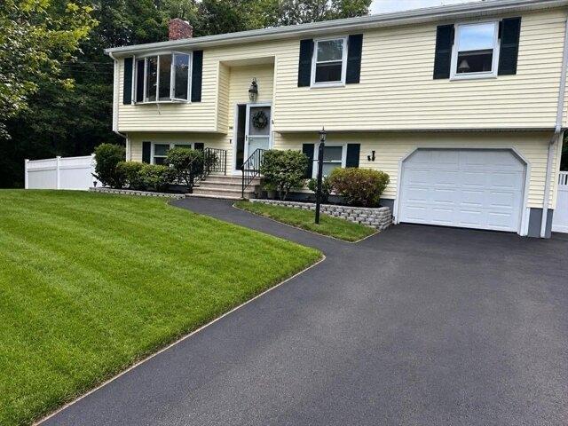 house with 2 bedroom, Taunton MA ES105115910
