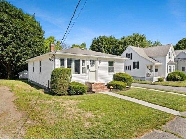 house with 2 bedroom, Taunton MA ES105116296
