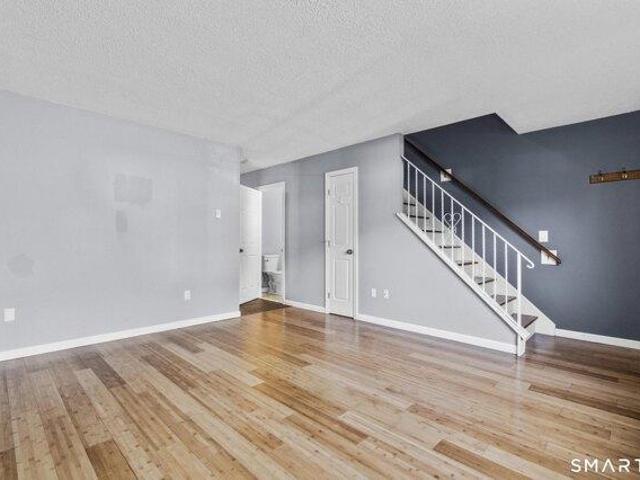 house with 2 bedroom, Thomaston CT ES104921409