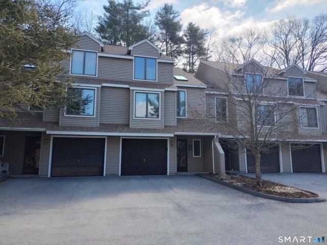 house with 2 bedroom, Thompson CT DLS102218472