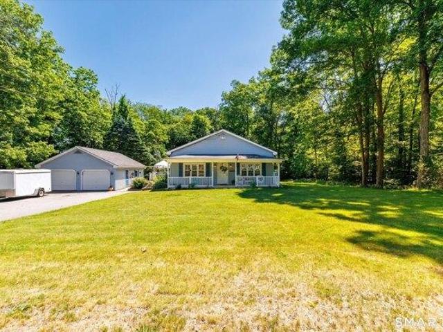house with 2 bedroom, Thompson CT DS104266282