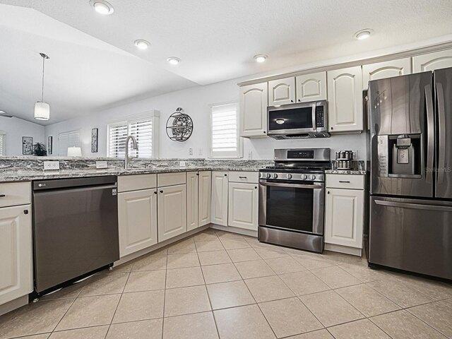 house with 2 bedroom, The Villages FL ES104899124
