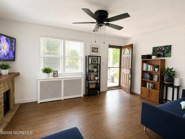 house with 2 bedroom, Tinton Falls NJ ES104481634