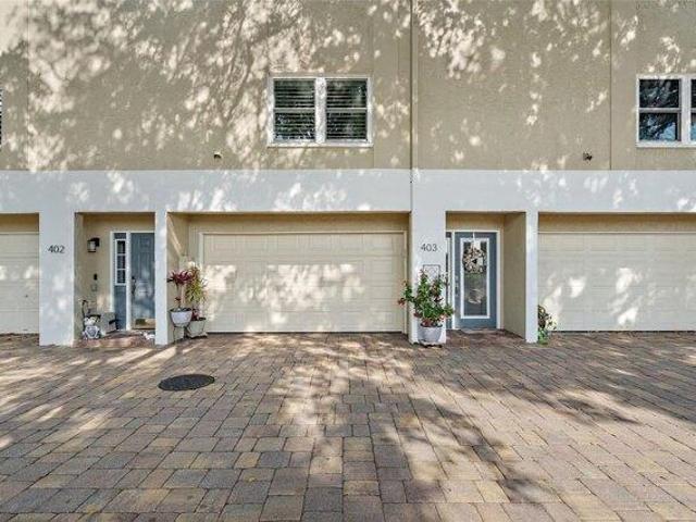 house with 2 bedroom, Tierra Verde FL DS88365342