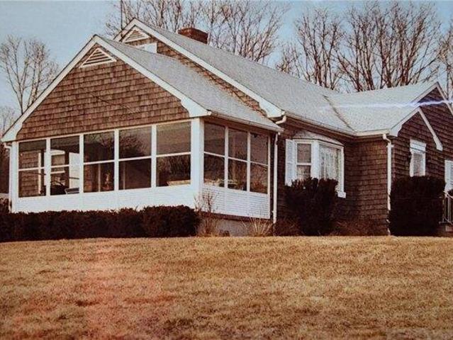 house with 2 bedroom, Tiverton RI DS103250381