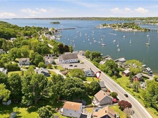 house with 2 bedroom, Tiverton RI DS104044005